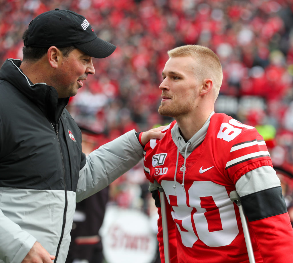 Former Ohio State Wide Receiver, Coach C.J. Saunders Signs With ...