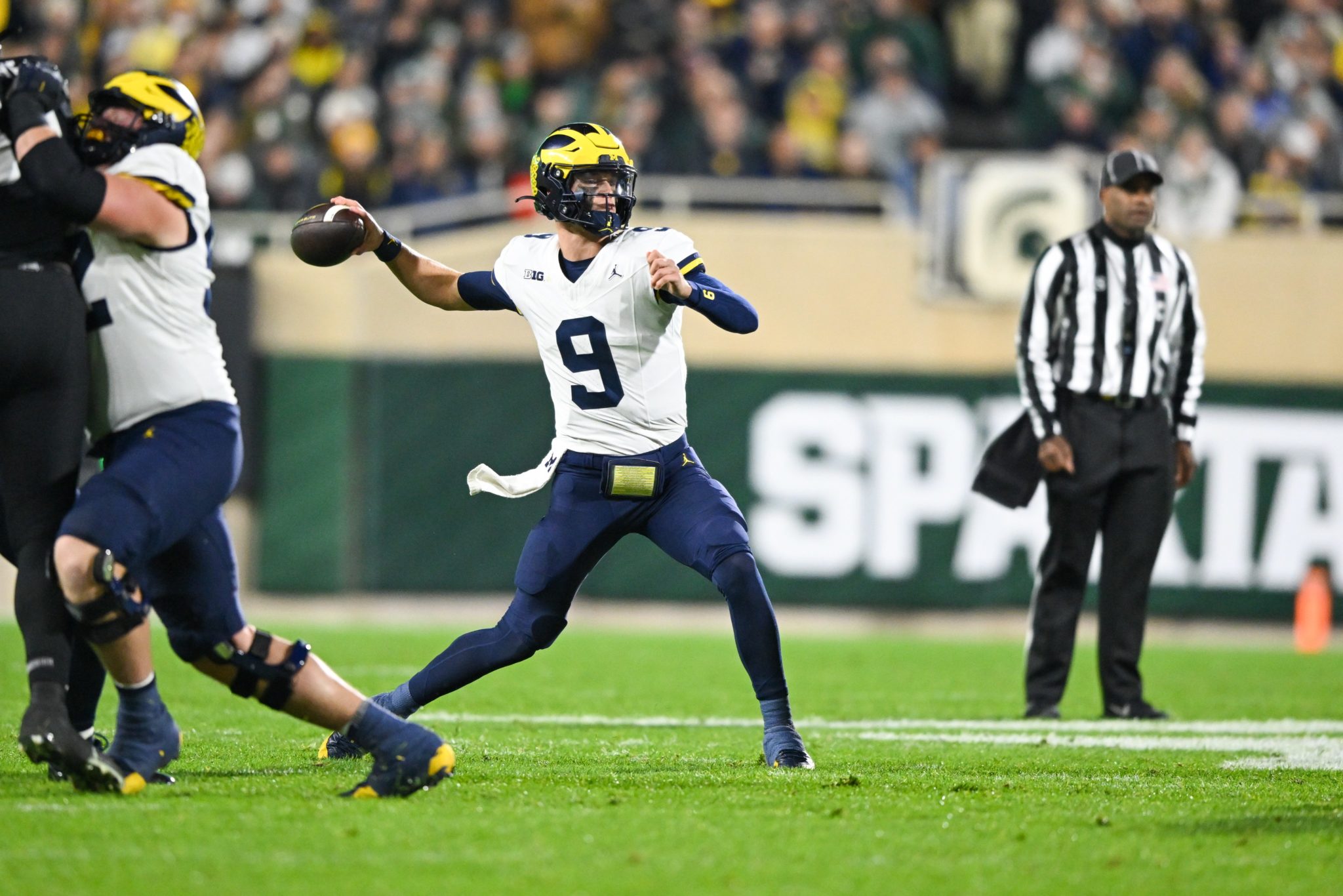 What To Watch: Five Ranked Games, Michigan’s Return To Action Highlight ...