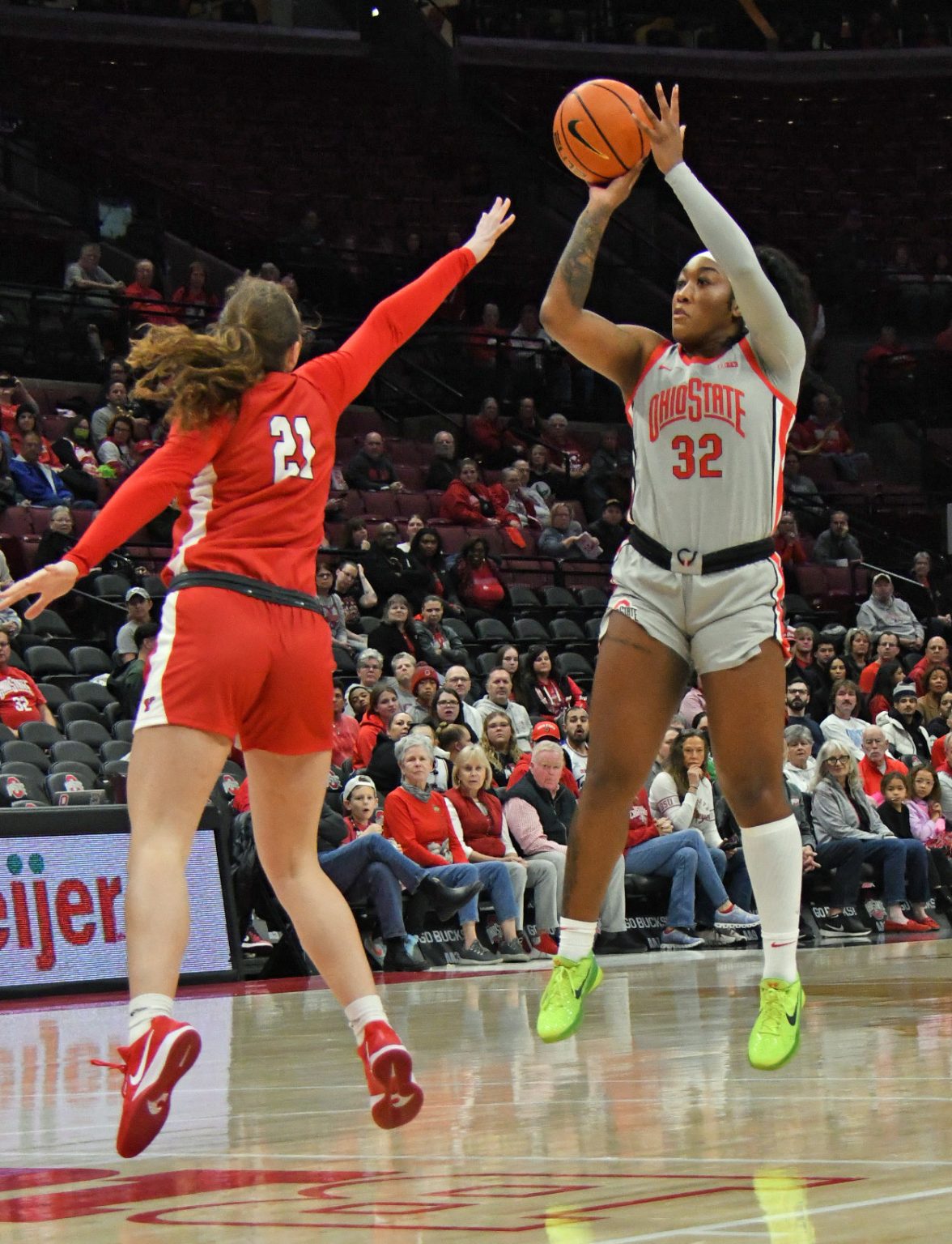 Six Bucks Score In Double Figures As OSU Clobbers Stanford 84-59 ...