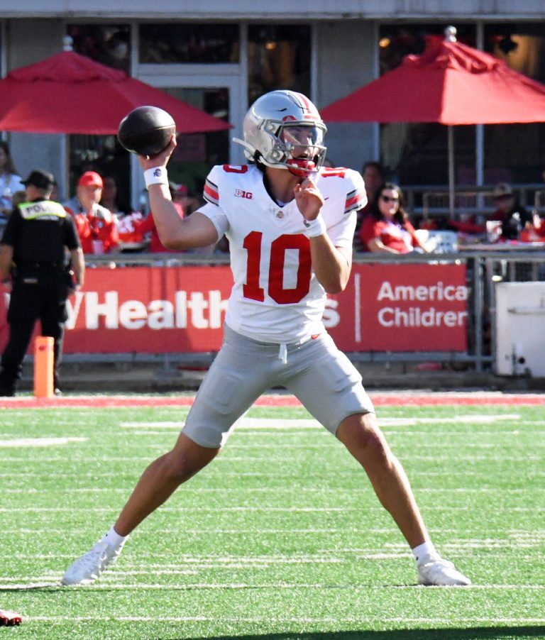 Caleb Downs, Julian Sayin, Jeremiah Smith Named Walter Camp Player Of ...